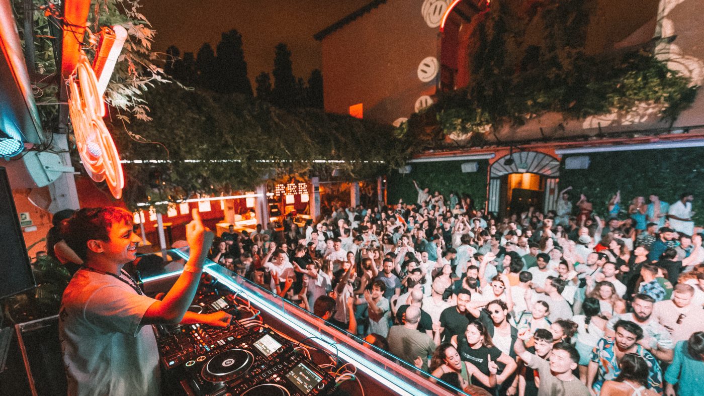 As 15 melhores discotecas de Barcelona em 2023 - NIGHTMAG